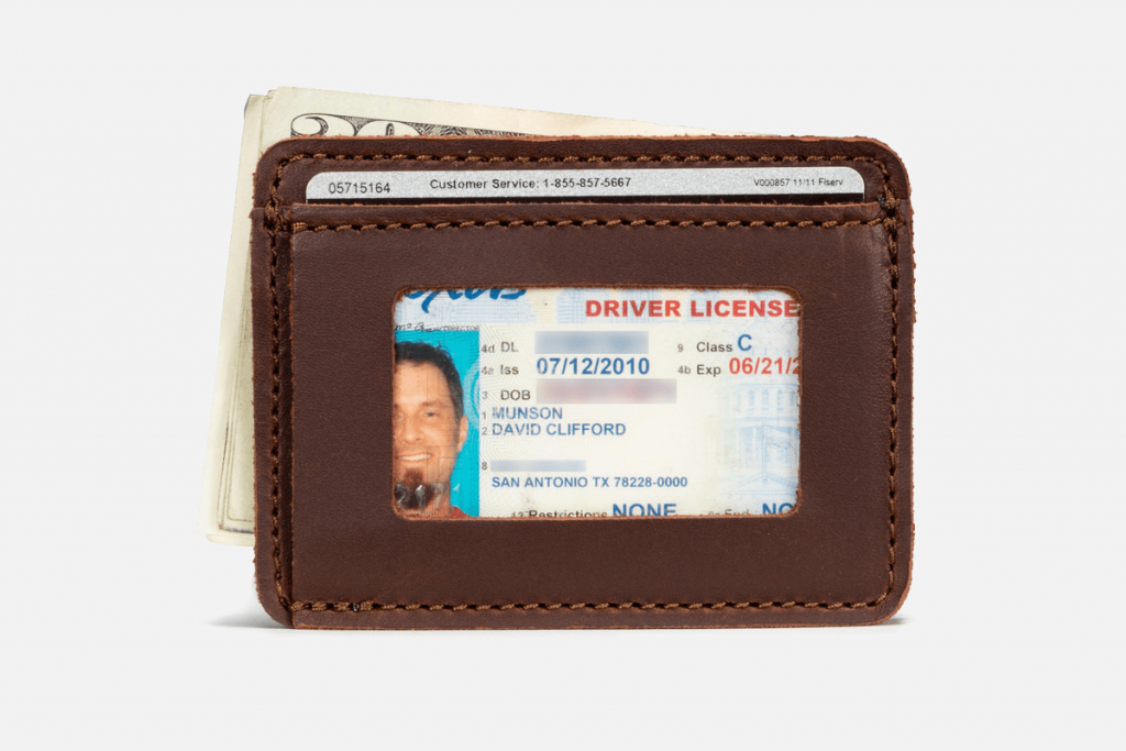 13 Best Credit Card Holder Wallets for Men of 2021 | Gearfork