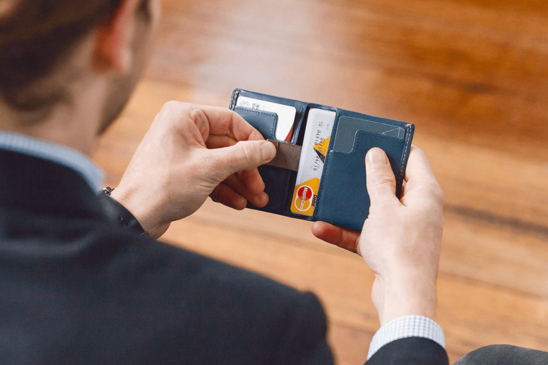 13 Best Credit Card Holder Wallets of 2025 | GearFork